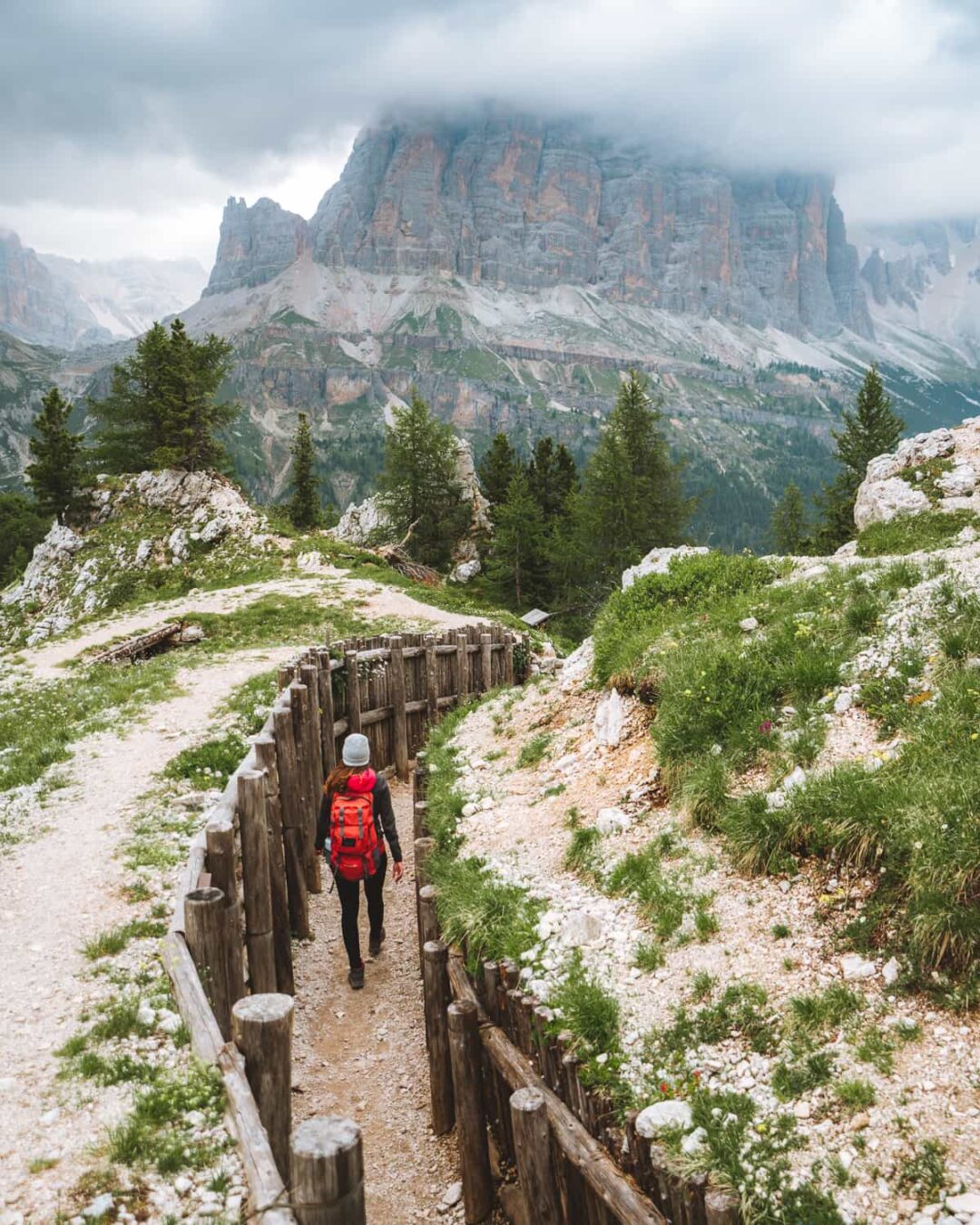 6 Best Hikes in the Dolomites - Hungariandreamers