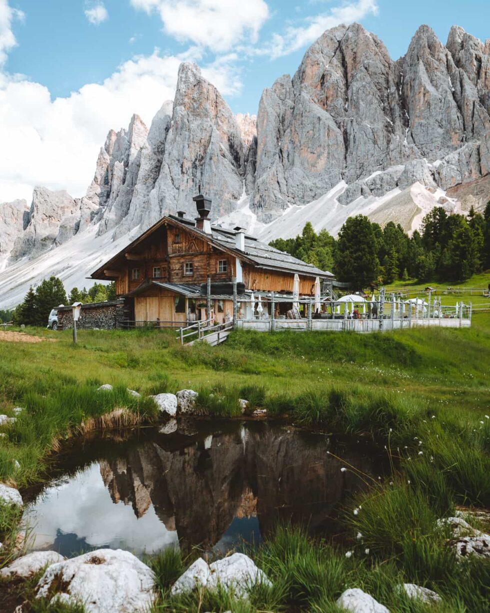Adolf Munkel Trail in the Dolomites (Geisler Alm) - Hungariandreamers