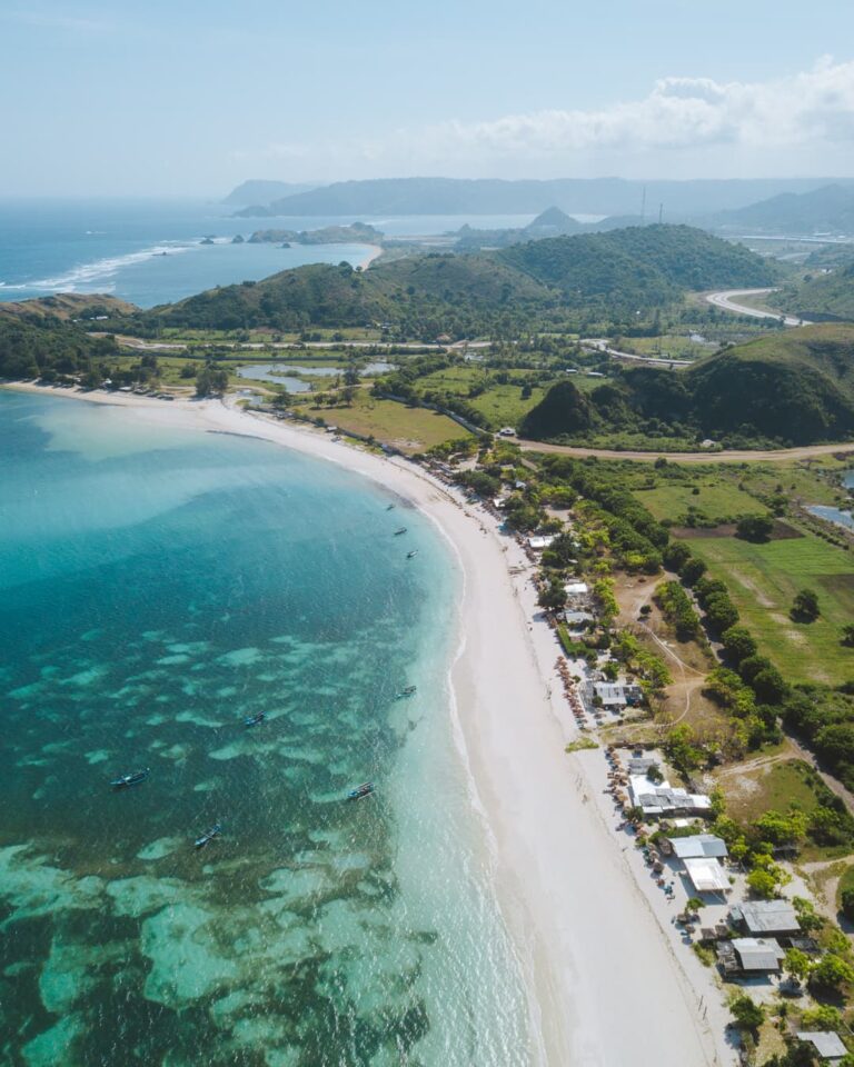 The Ultimate Guide: 2 Weeks in Lombok Itinerary - Hungariandreamers