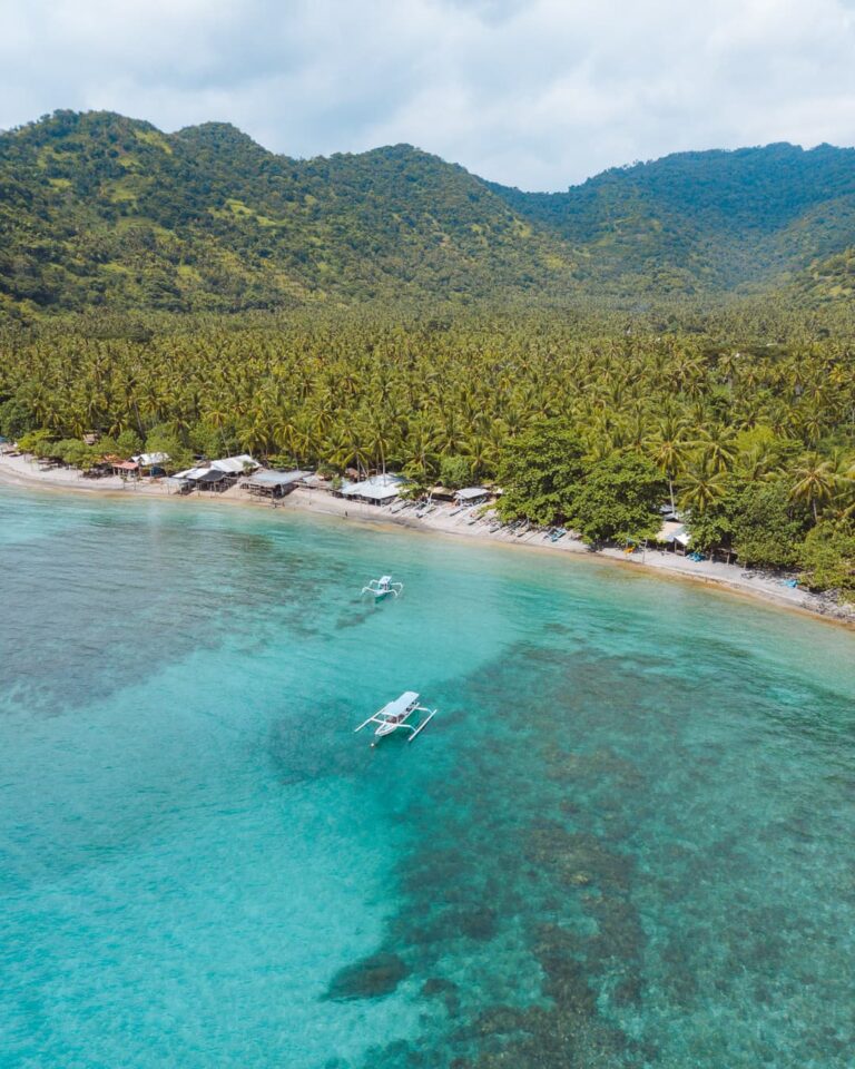 Pandanan Beach Lombok: Complete Guide - Hungariandreamers