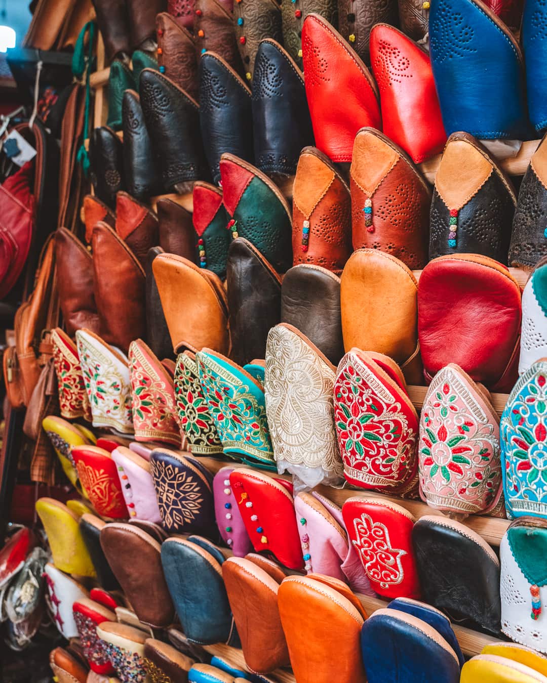 How to Visit Chouara Tannery in Fes, Morocco - Hungariandreamers