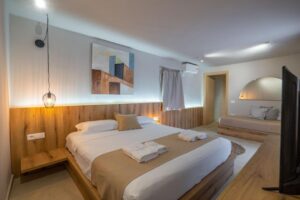 9 Best Beach Hotels in Ksamil for All Budgets - Hungariandreamers