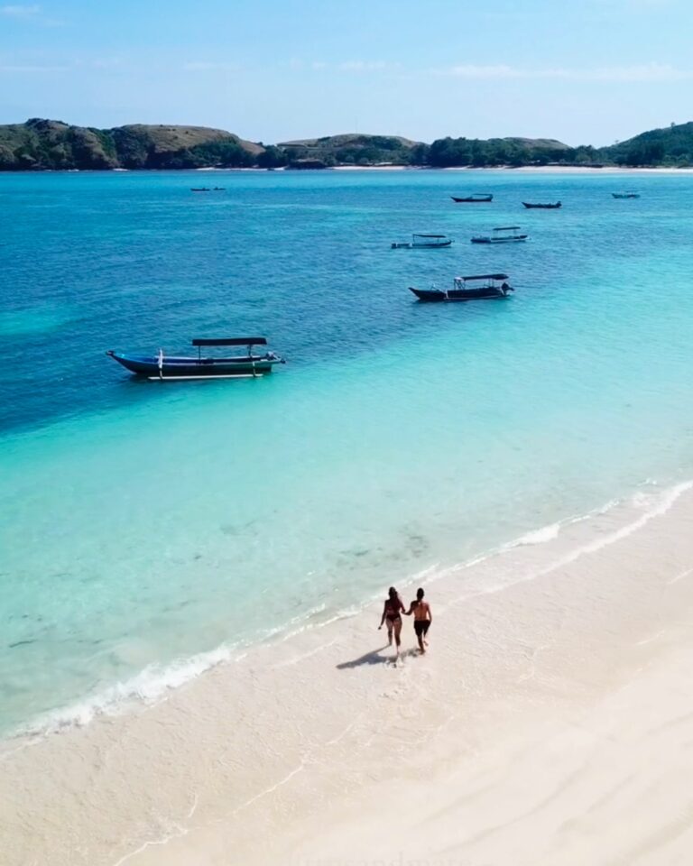 The Ultimate Guide: 2 Weeks in Lombok Itinerary - Hungariandreamers